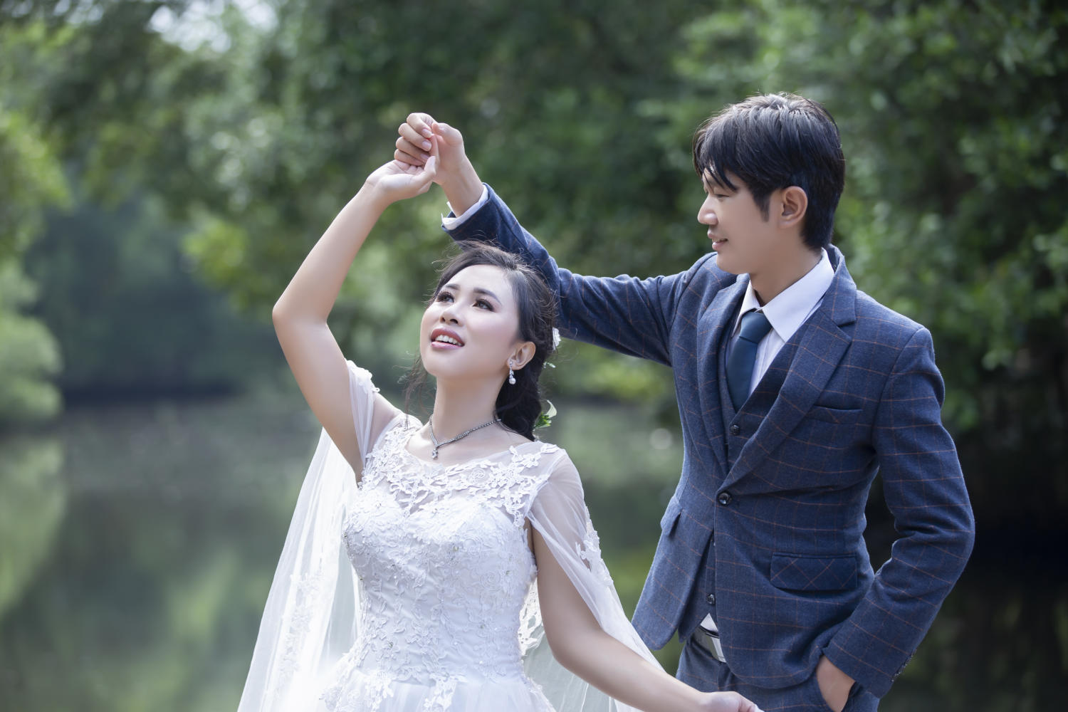 The Wedding of Attha & Shinta - einvite.id